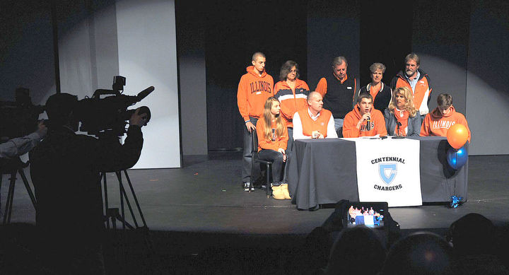 UI Men's Basketball: Michael Finke Signs | Illini sports news | news ...