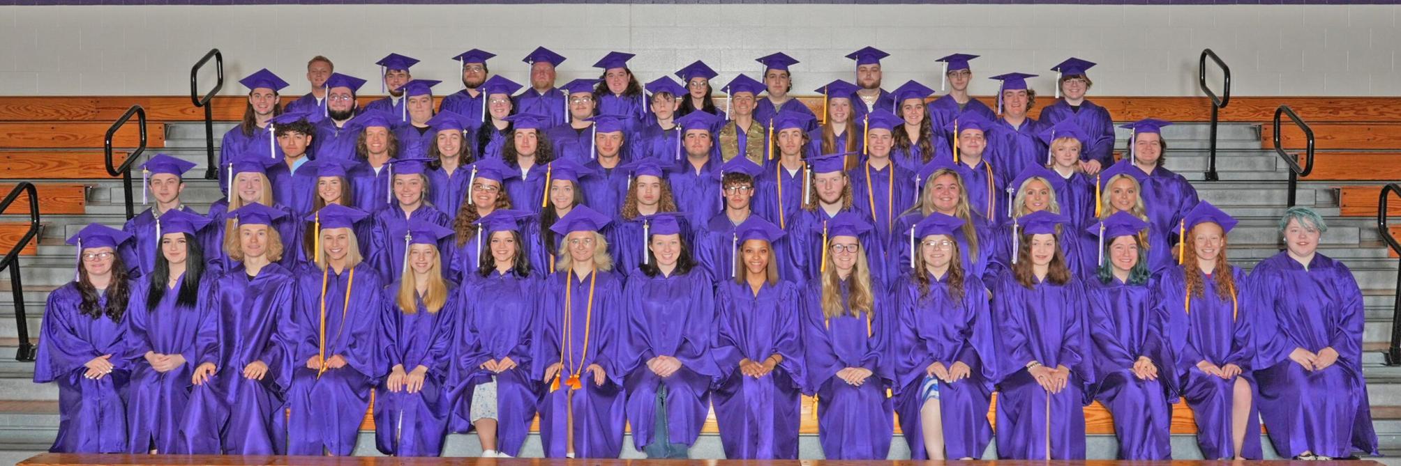 The Grads: Oakwood's Class of '23 | News | news-gazette.com