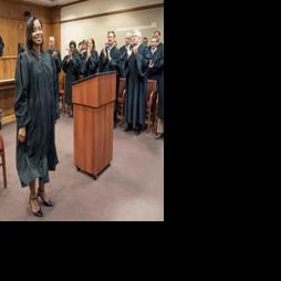 Ronda Holliman sworn in as associate judge | | news-gazette.com