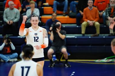 Raina Terry hits career milestone in Illinois win | Sports | news ...