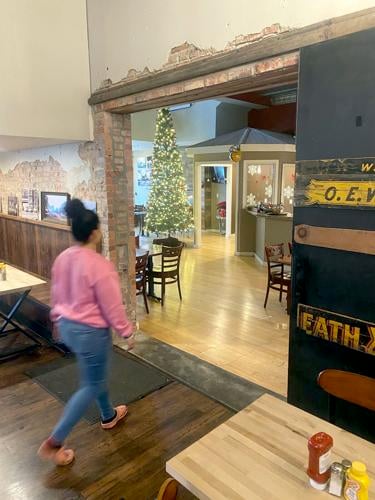 Unique glass bar in downtown Rantoul restaurant has local origins ...