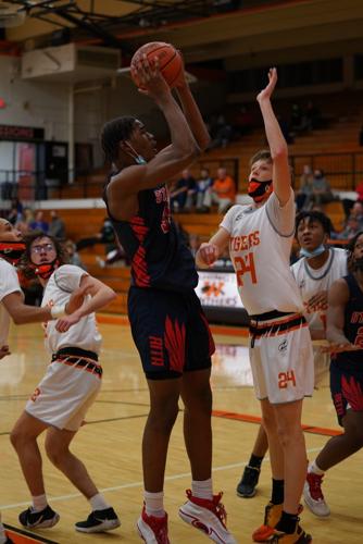 Top of the Morning, Nov. 12, 2022 | Sports | news-gazette.com
