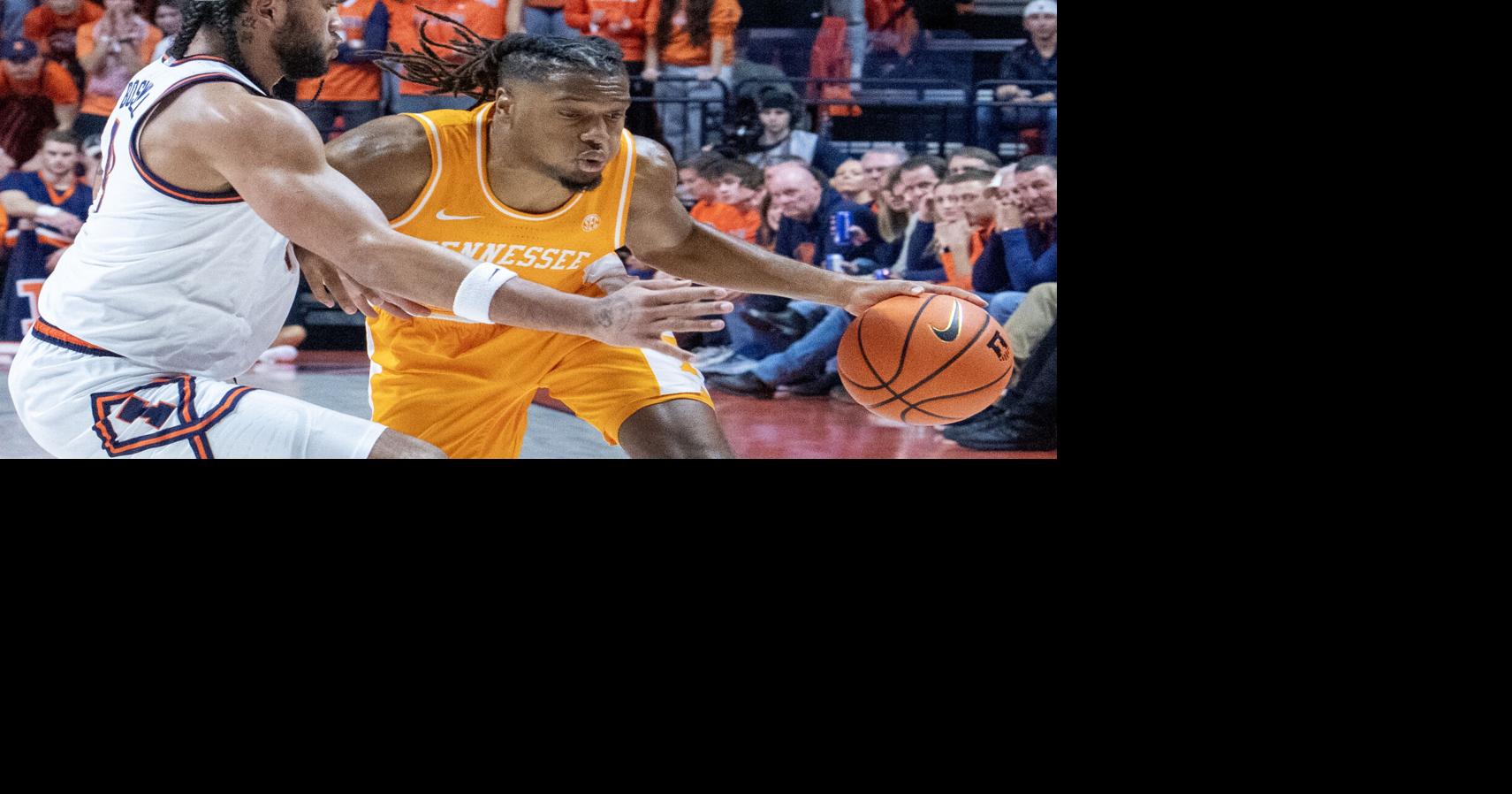 Illinois matching high-level offense with shutdown-caliber defense ...