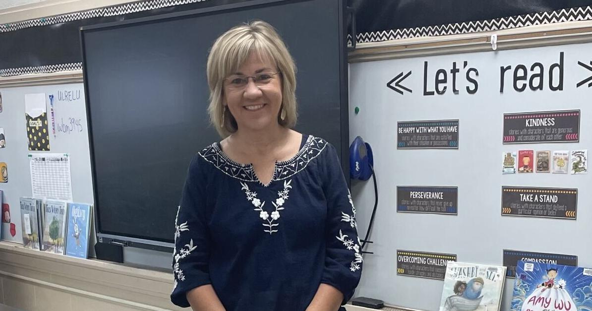 Teacher of the Week: Rhonda Rhodes, third grade, Arthur Grade School ...