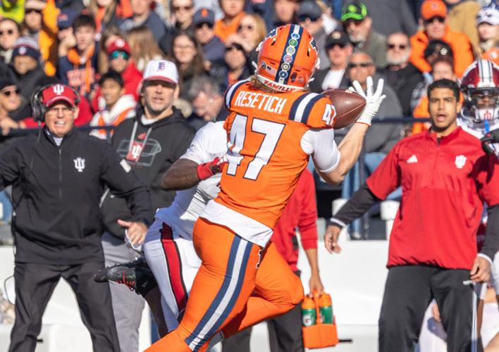 PHOTO GALLERY : Illinois football vs. Indiana | Multimedia | news ...