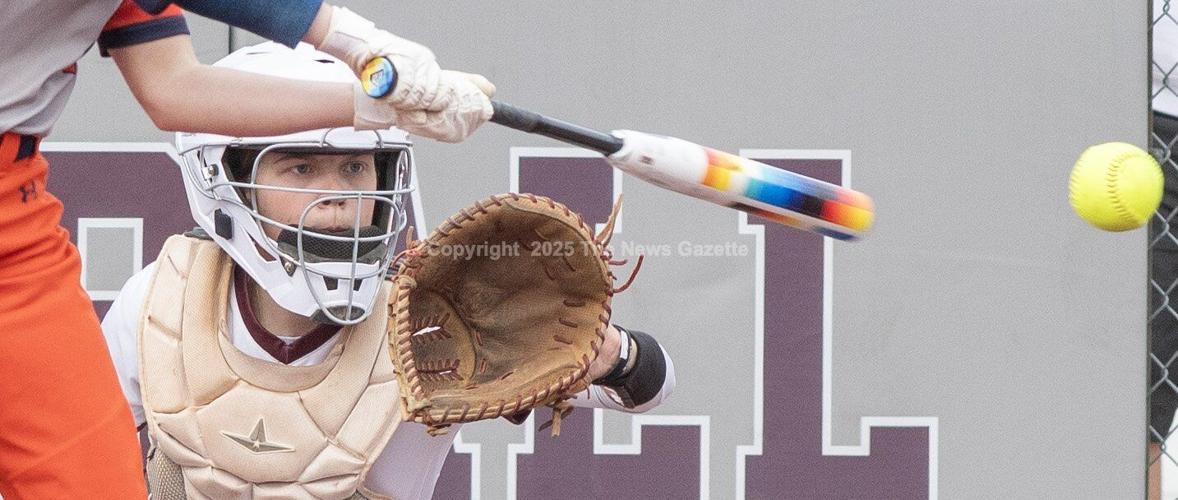 Rockets walk it off against reigning 3A champs | Sports | news-gazette.com