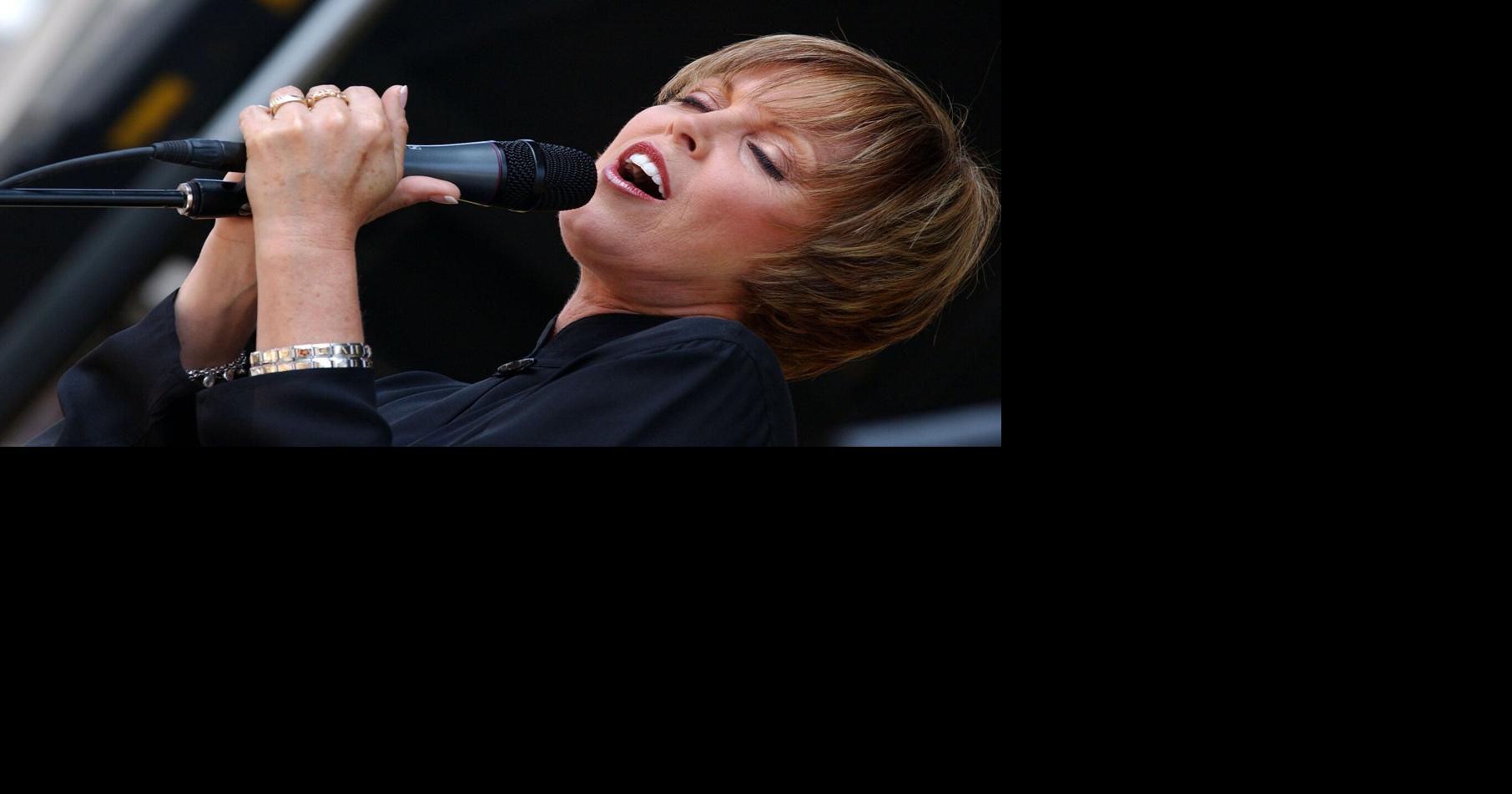 Inside Pat Benatar's rider: Fine wine, champagne, tequila, vodka ...