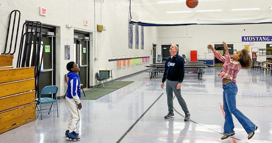 Teacher of the Week: Scott Stewart, physical education, Meade Park ...