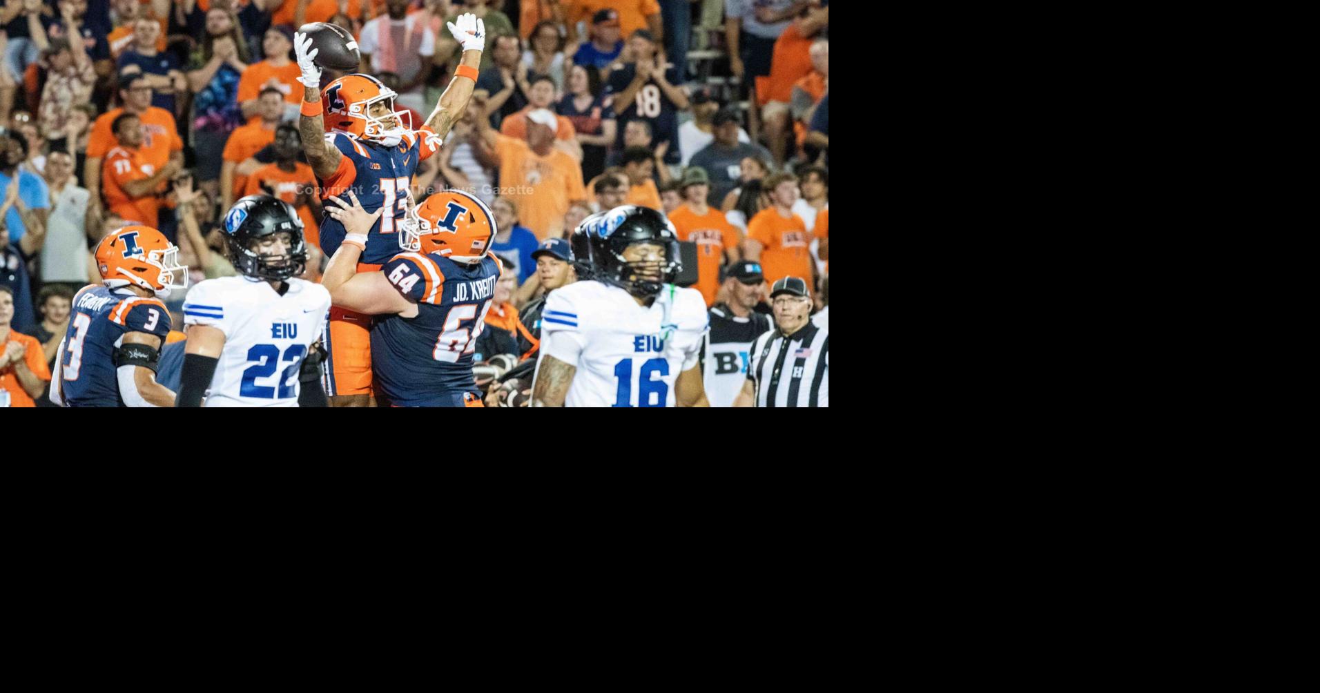 PHOTO GALLERY: UI vs. EIU Football Game | Multimedia | news-gazette.com