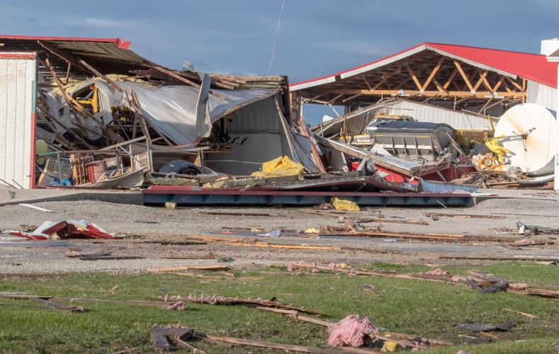 STORM AFTERMATH: I-57 closed for several hours to repair storm damage ...