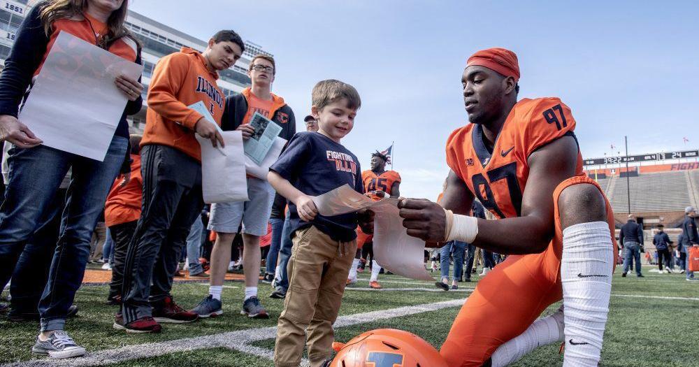 Remembering Bobby Roundtree: 'A true champion' | Sports | news-gazette.com