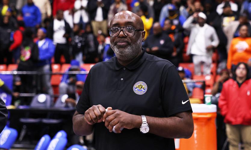 Simeon's Smith keeping athletes at forefront as coaching career closes ...