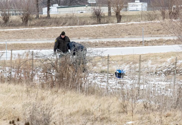 UPDATE: Stolen pickup used in attempted ATM robbery at Mahomet bank ...