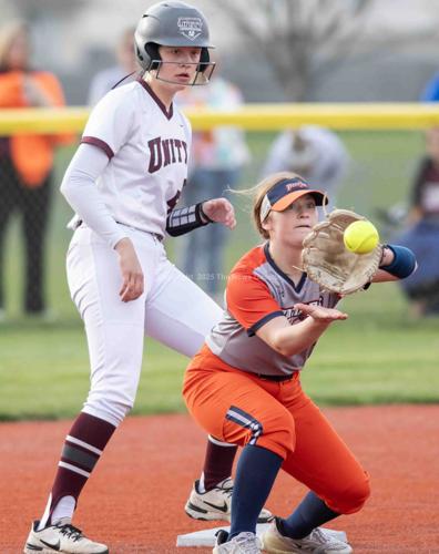 Rockets walk it off against reigning 3A champs | Sports | news-gazette.com