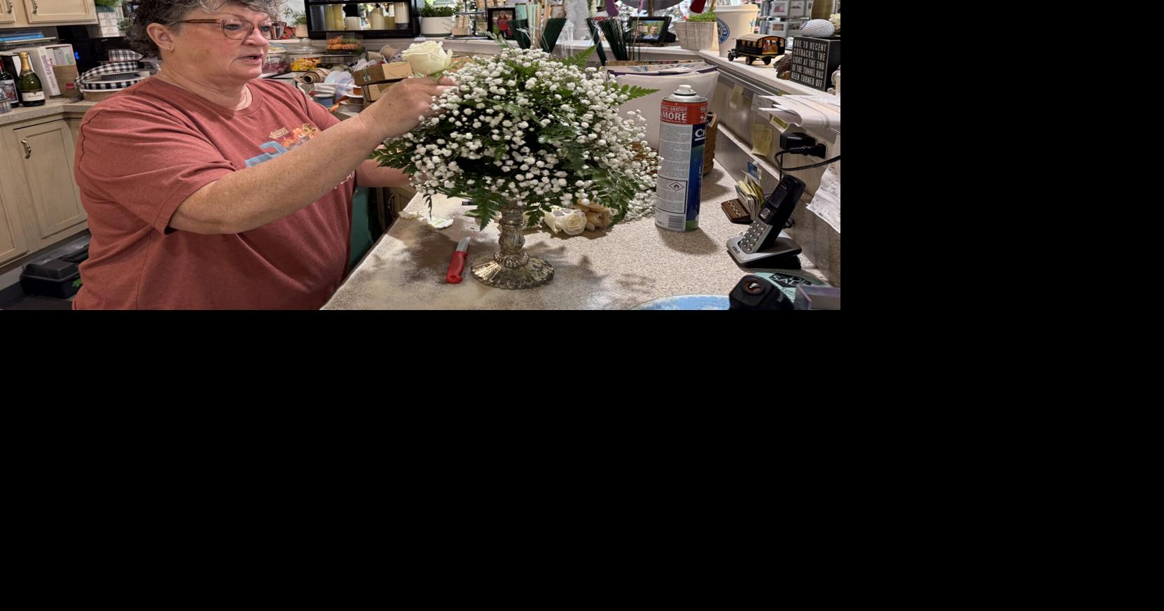 Woman-owned flower shop adds personal touch in Catlin | Business | news ...