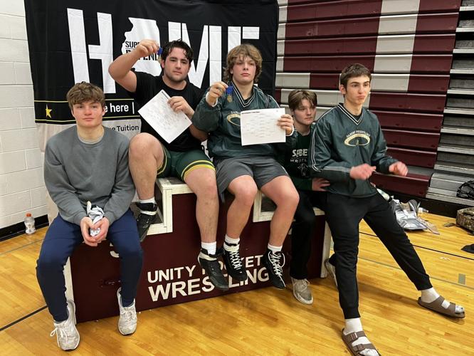 Unity wins regional wrestling title with six individual champions | Sports | news-gazette.com