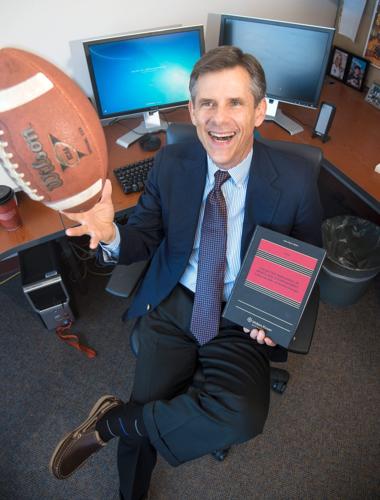 Jim Dey: Labor expert says College athletes' union effort will bring ...