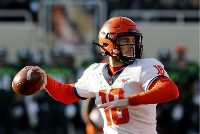 Peters on Maxwell Award watch list | Sports | news-gazette.com