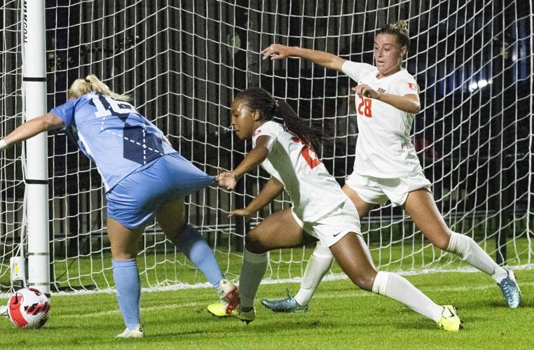 Illini fall to No. 2 Tar Heels | Sports | news-gazette.com