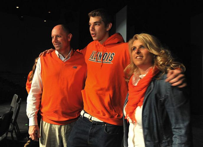 UI Men's Basketball: Michael Finke Signs | Illini sports news | news ...