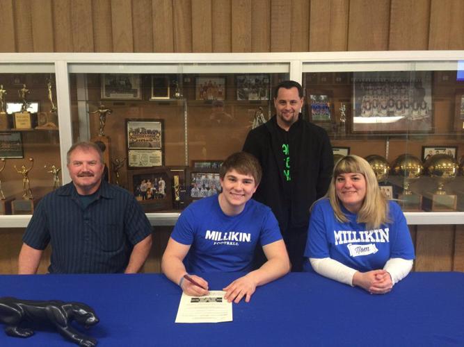 PBL's Kellyn Maynard signs letter of intent to play for Illinois ...