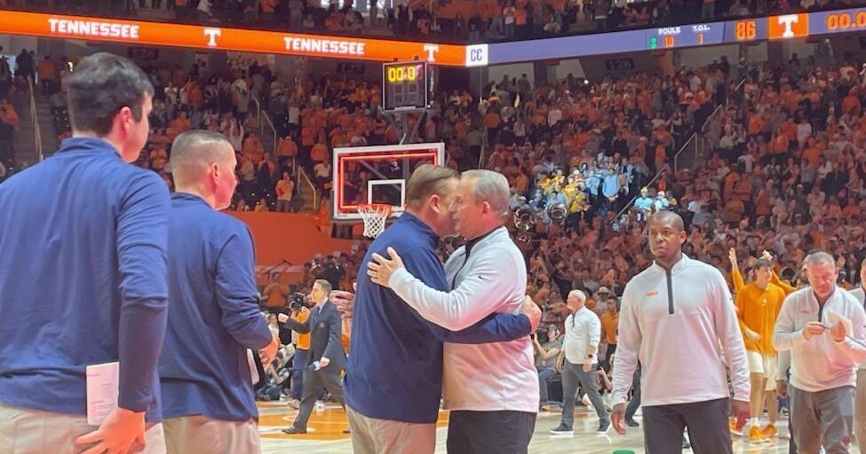 Bob's buzzer beaters | Rocky shooting dooms Illini | Sports | news ...