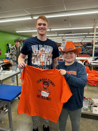 Bob Asmussen | Hats off to Illini super fan Tommy Rouse | Columns ...