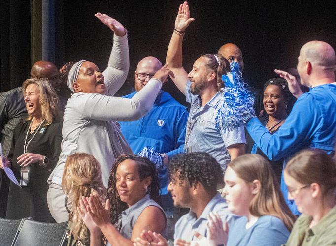 PHOTO GALLERY: Unit 4 Signing Day | Features | news-gazette.com