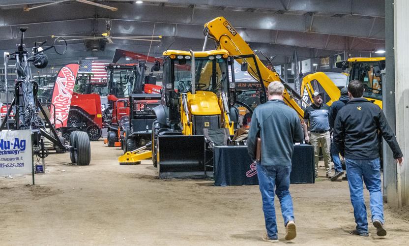 PHOTO GALLERY: Midwest Ag Expo at Gordyville | Business | news-gazette.com