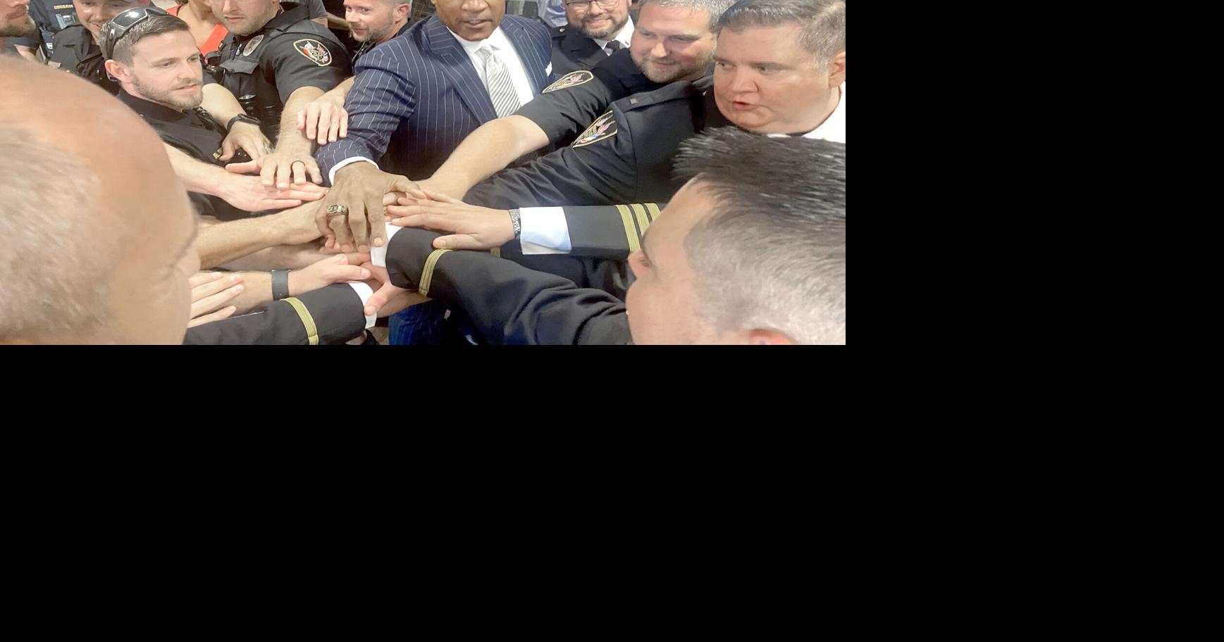 PHOTO GALLERY: Urbana Police Chief Larry Boone Sworn In | Multimedia ...