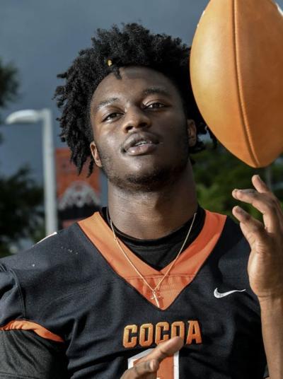 Defensive back Curry commits to Illini from Class of 2021 | Sports ...