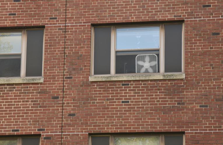 Some in UI residence halls facing heat without air conditioning | News ...