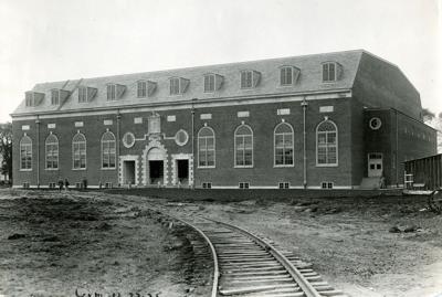 Illini Legends, Lists and Lore: Gymnasium named in honor of George Huff ...