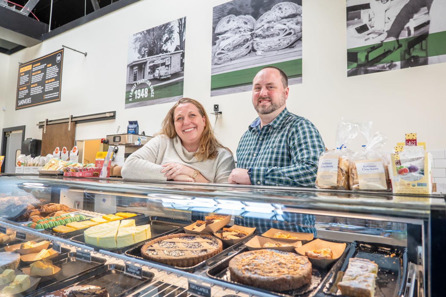 At Martinelli's Market, owners put vision into action | Restaurants ...