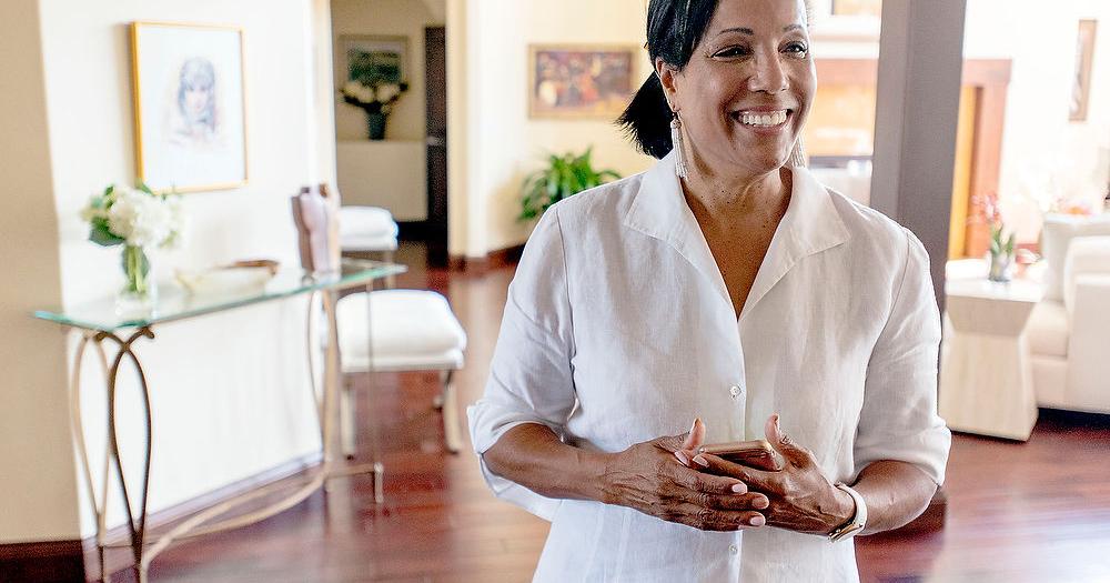 At home with Dr. Lynn Hassan Jones | News | news-gazette.com