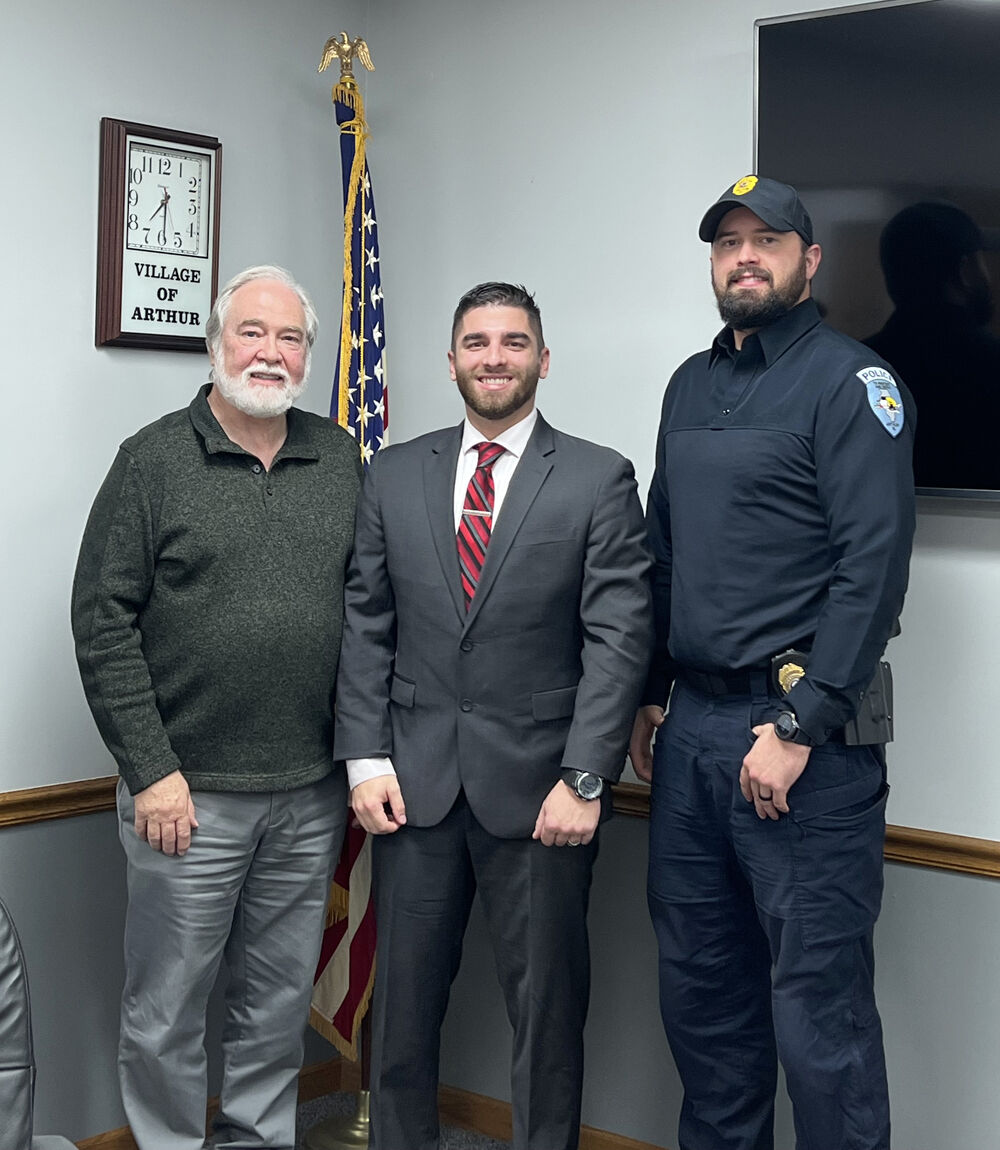 Arthur police hire Sidney native, former Piatt County deputy as new ...
