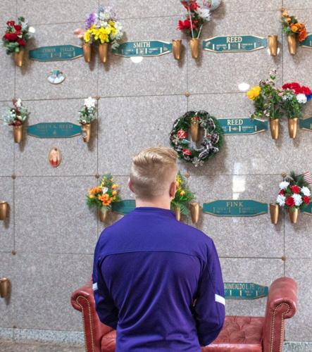 In his memory: Late father never far from Gage Reed's heart | Wrestling ...