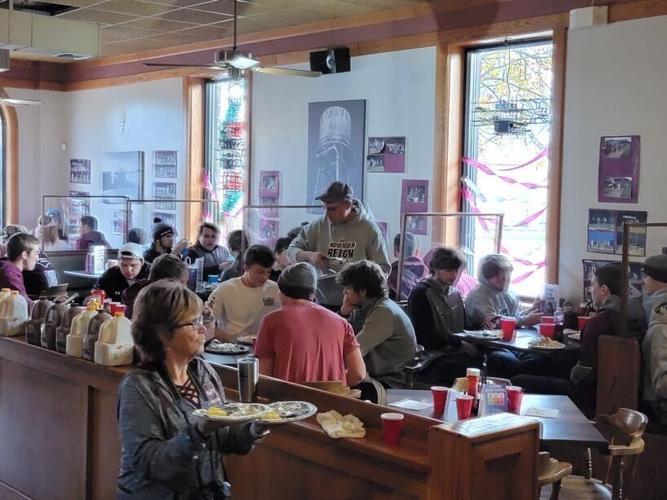 The Program: Serving up tradition | Sports | news-gazette.com