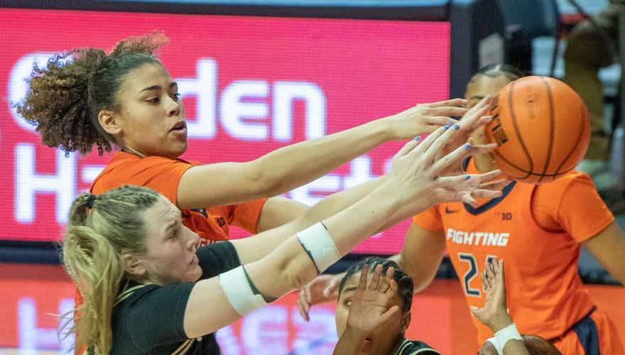 N-G women's basketball AP Top 25: Illini hang on for another week ...