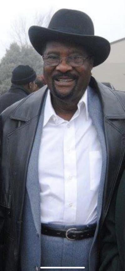 E.V. Davis | Archive | news-gazette.com