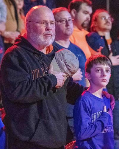 Hawkeyes cruise past Illini wrestling | Sports | news-gazette.com