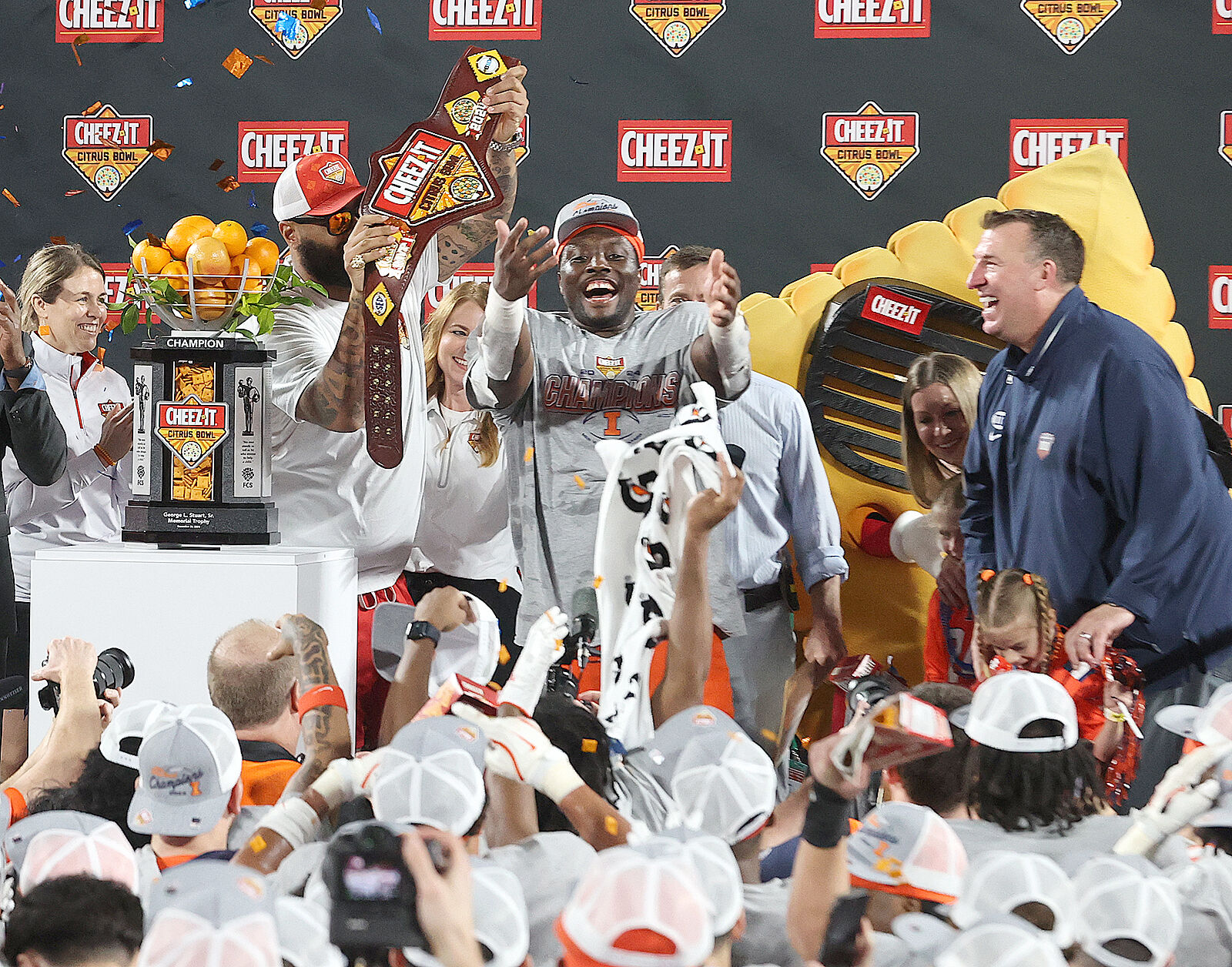 Illinois football signs transfer trio | Newsletter | news-gazette.com