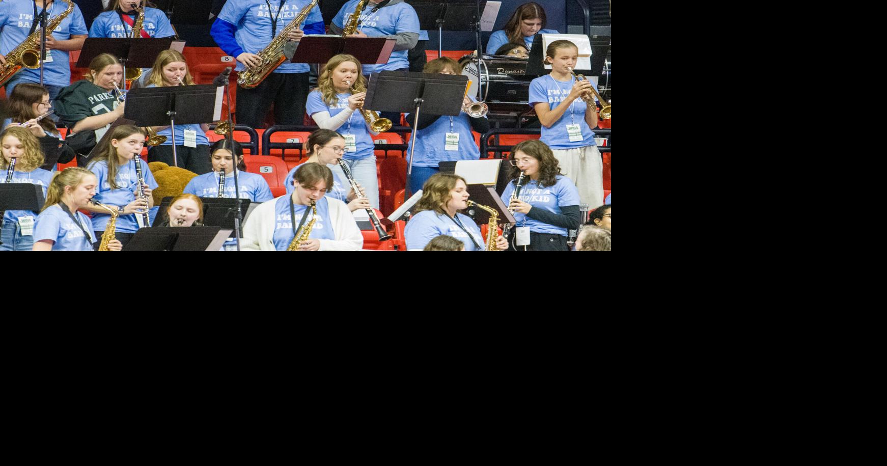 Small town band plays adds big music to the IHSA tournament | News ...
