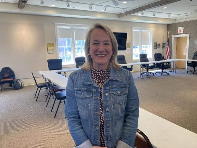 Budzinski talks farm bill, ag priorities in Monticello | Politics ...