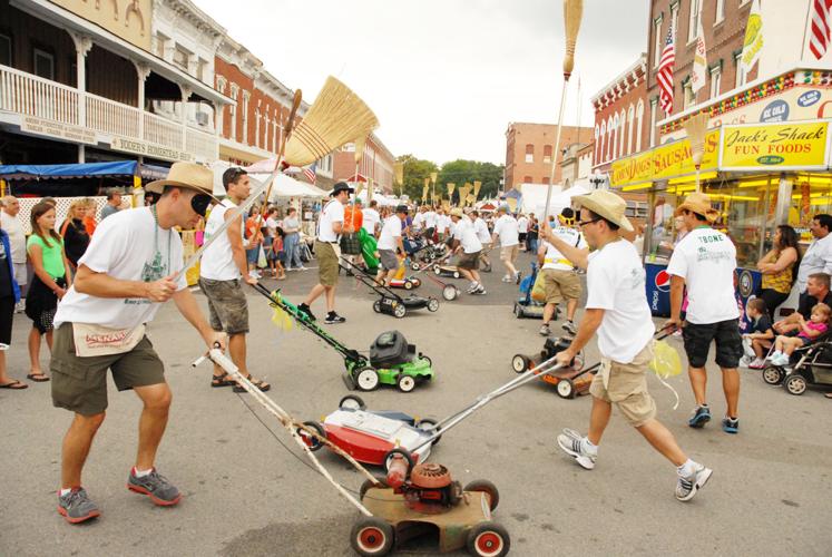 82-year-old Lawn Rangers founder still working to put Arcola on the map ...