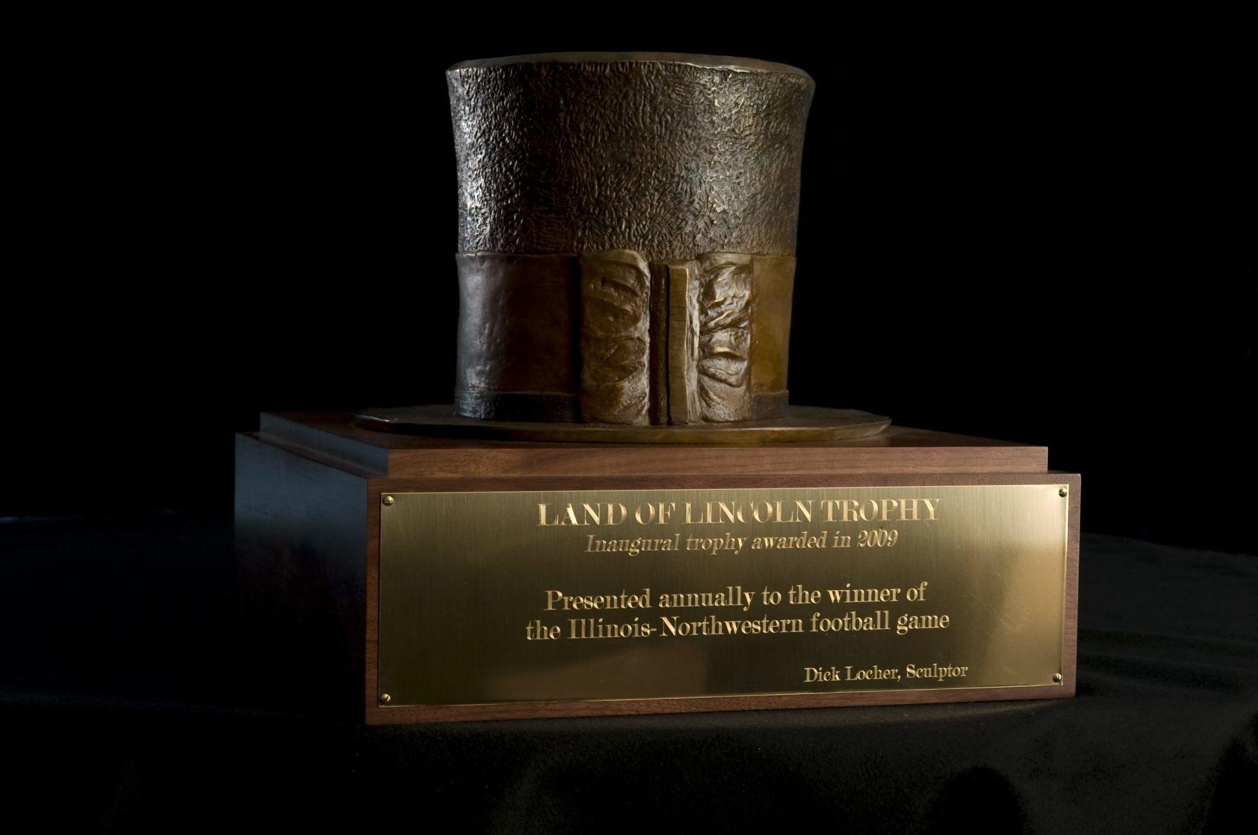 History lesson: Land of Lincoln trophy | Sports | news-gazette.com