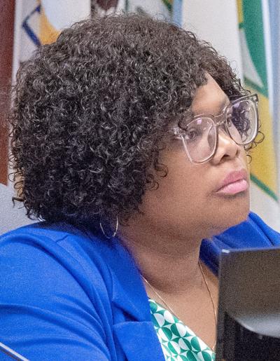 Seven years into late-stage cancer, Urbana alderwoman 'still thriving ...