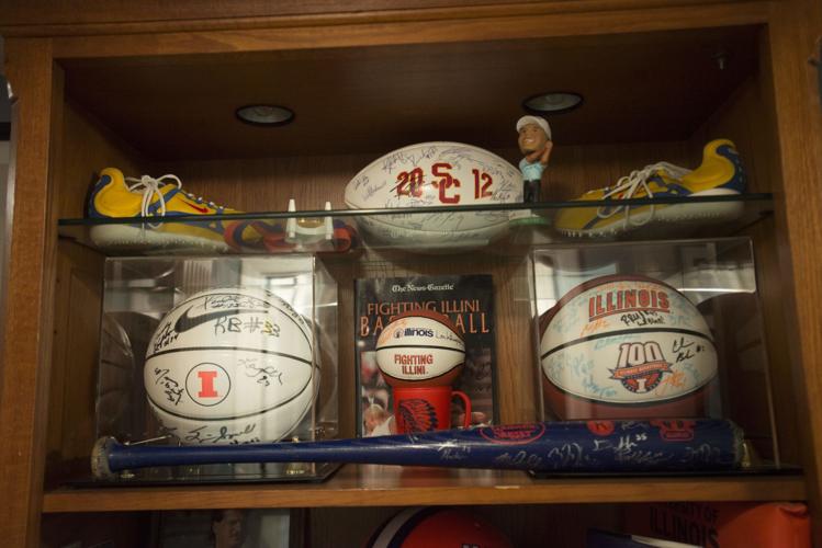 Kyle Emkes: Autograph hunter | | news-gazette.com