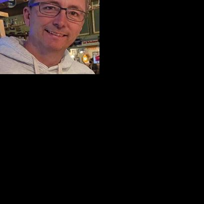 Friends and Family of Mike Durnen celebrate his life | News | news8000.com