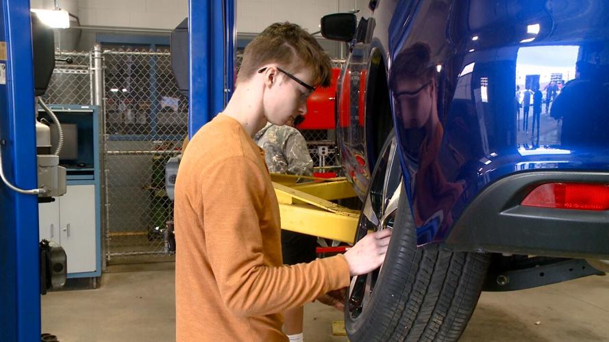 High school students get hands-on with machinery at Western Technical ...